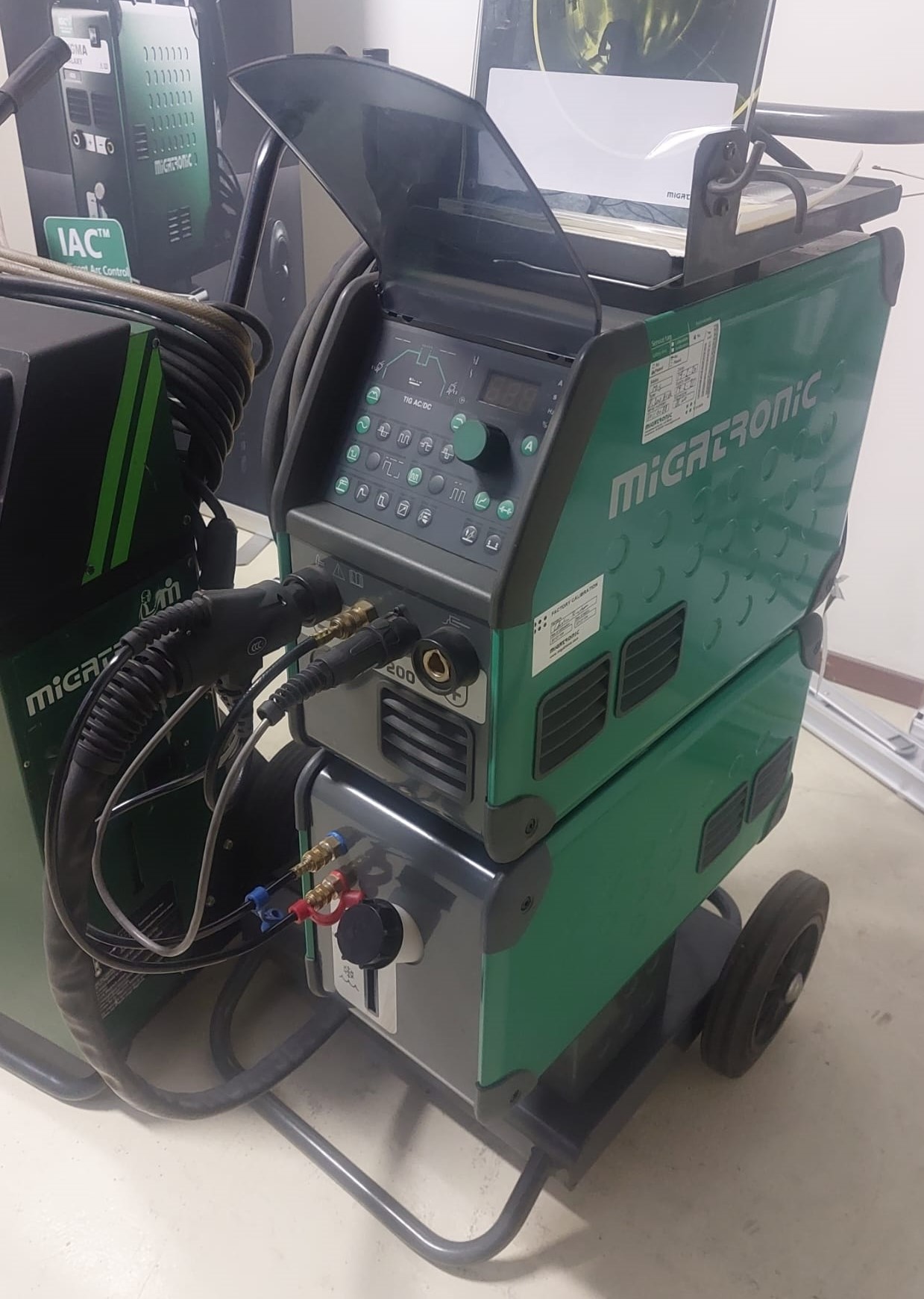 Migatronic Pilot 2400 tig en elektrode - Technisch Bureau Gedo